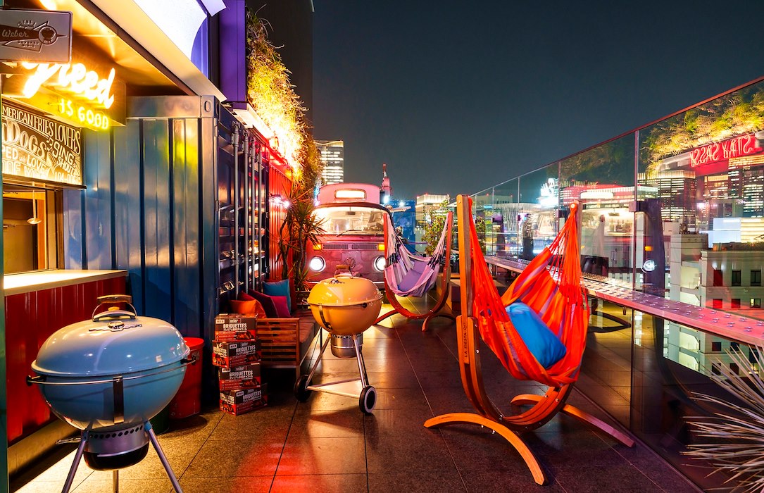 Roof Dogs/ Aloft Tokyo Ginza